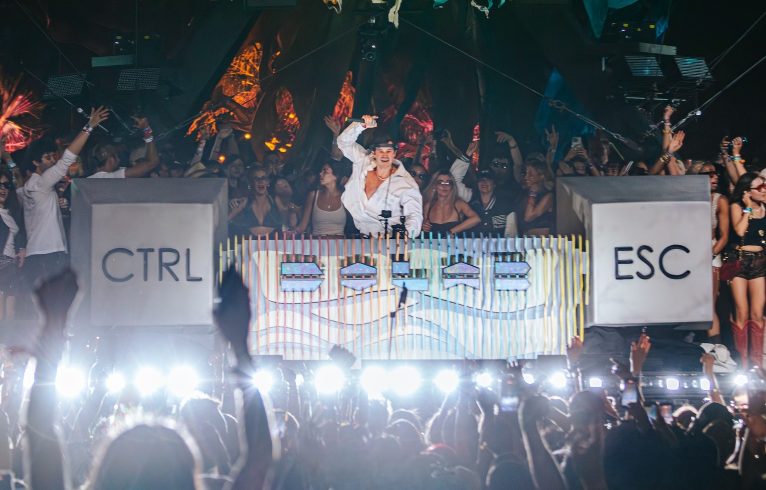 JOHN SUMMIT ANNOUNCES HIS FIRST-EVER ARENA TOUR – XO Diva D